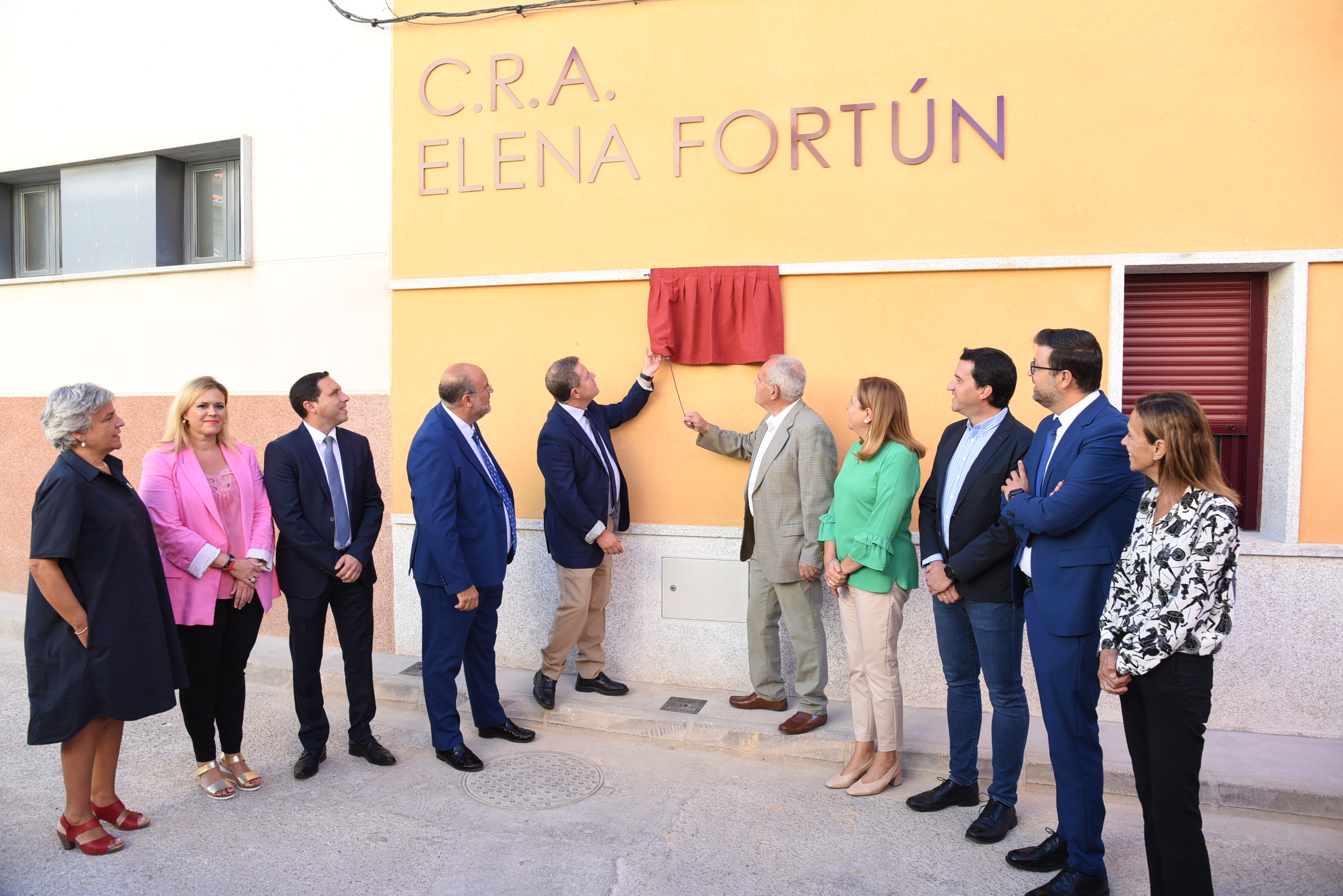 Inauguración de las nuevas instalaciones del CRA ‘Elena Fortún’ en ...